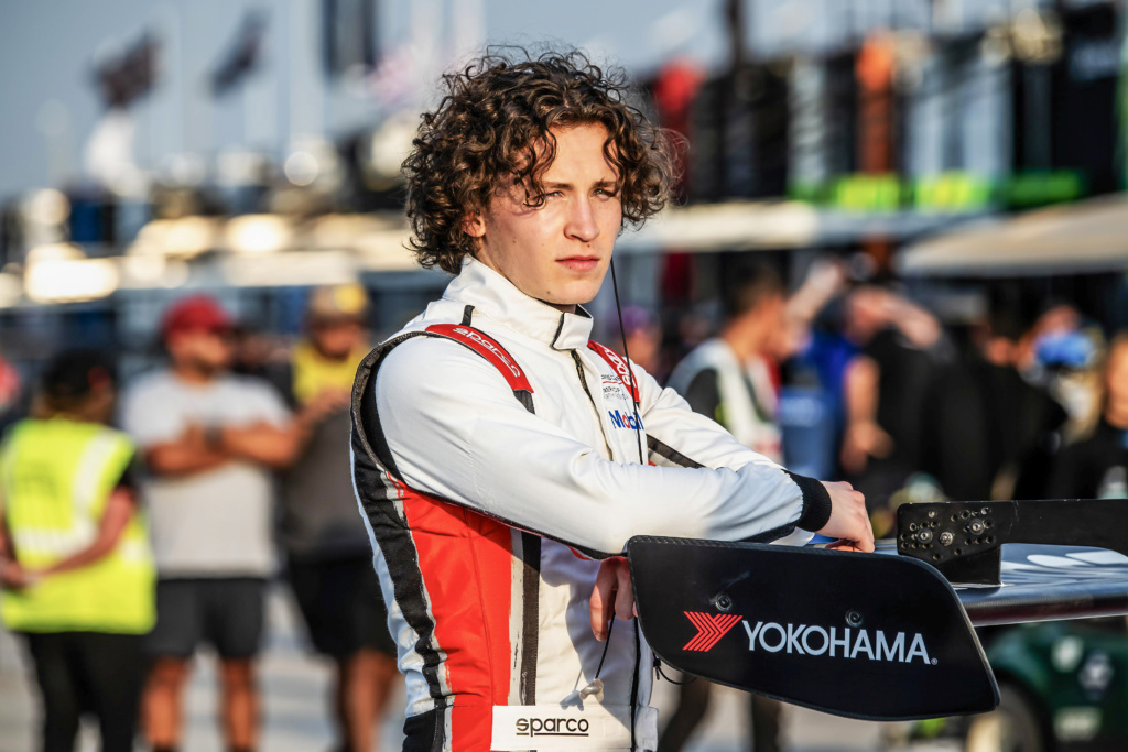 Pedersen joins Kellymoss for 2024 programs | Porsche Carrera Cup North ...